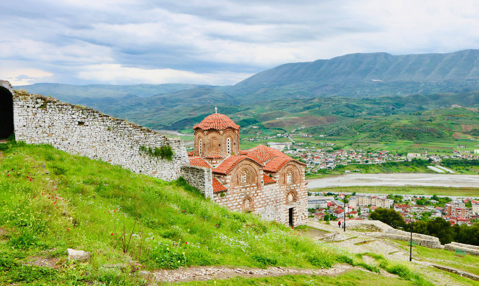 Berat - UNESCO STAD | TravellingAlbania