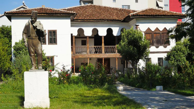 Elbasan Travelling Albania