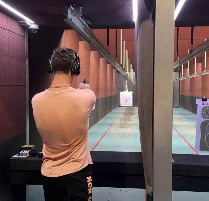 Schietbaan in Tirana - Travelling Albania